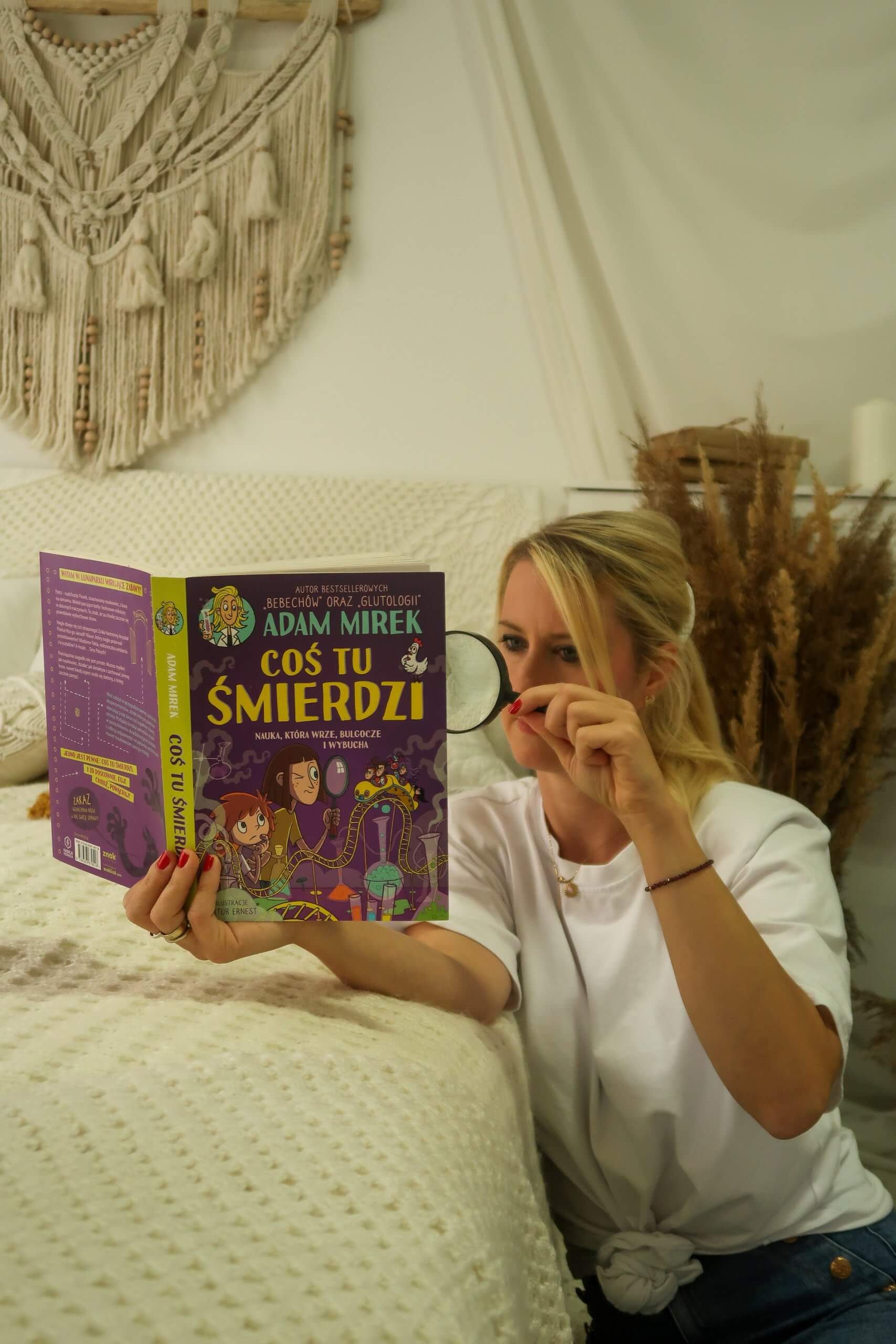 Coś tu śmierdzi. Nauka, która wrze, bulgocze i wybucha, Adam Mirek ...